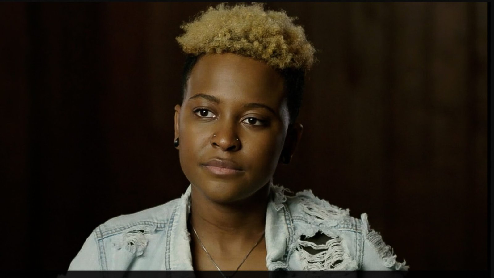 LifetimeSurviving R KellyDominique_002 – DISTRITO MAGAZINE