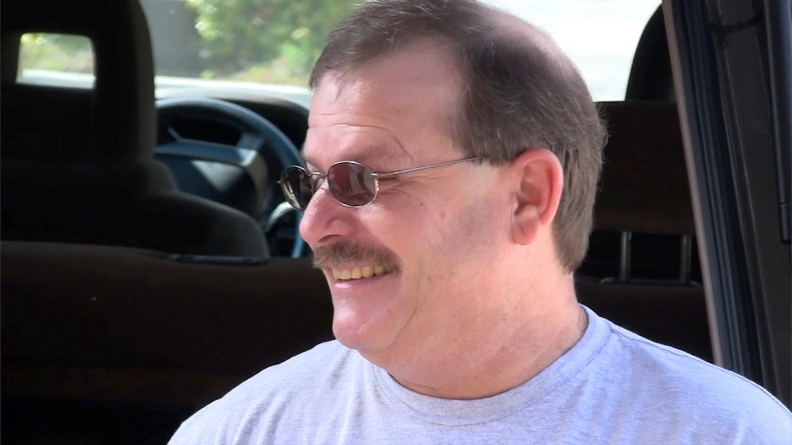 RON NOEL – DISTRITO MAGAZINE