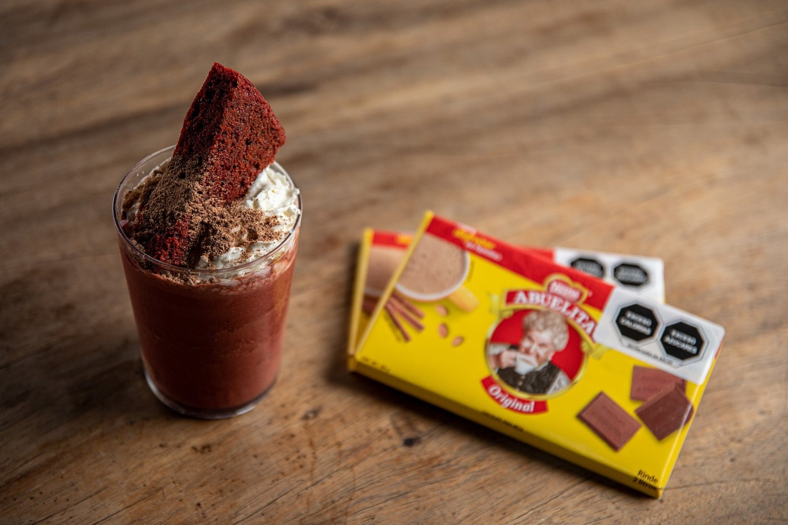 ¿Drinks refrescantes hechos con Chocolate Abuelita? ¡Dale la bienvenida ...